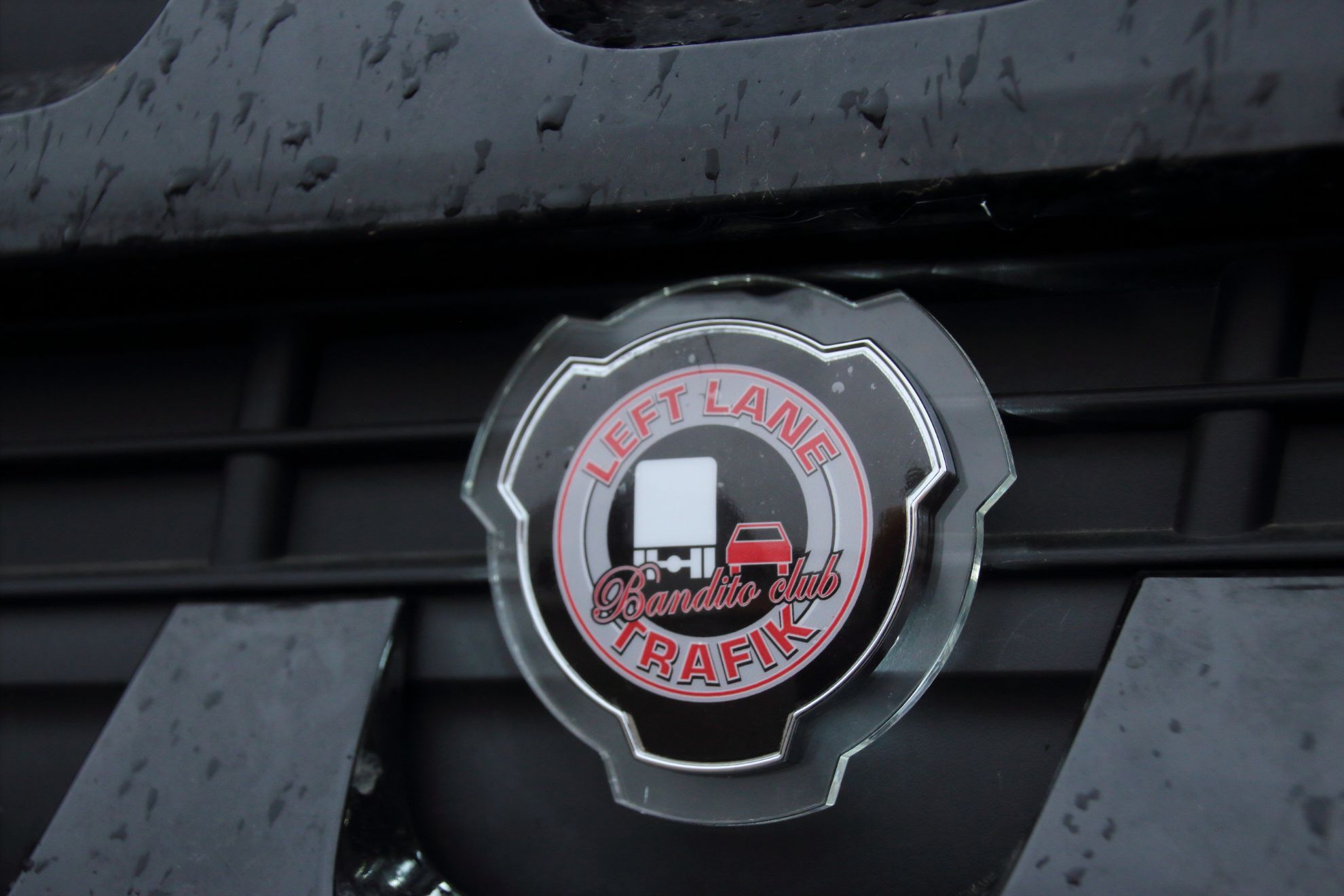 Svítící logo Left lane trafik Bandito Club | Nerezové doplňky pro ...